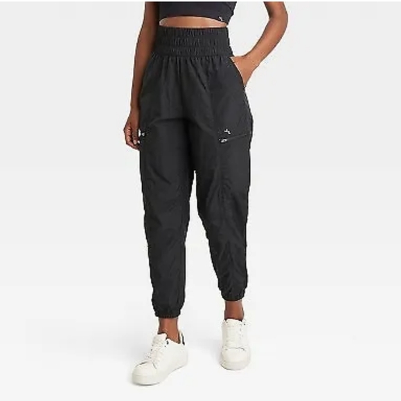 JoyLab | Pants & Jumpsuits | Joylab Womens Highrise Cargo Joggers Black ...